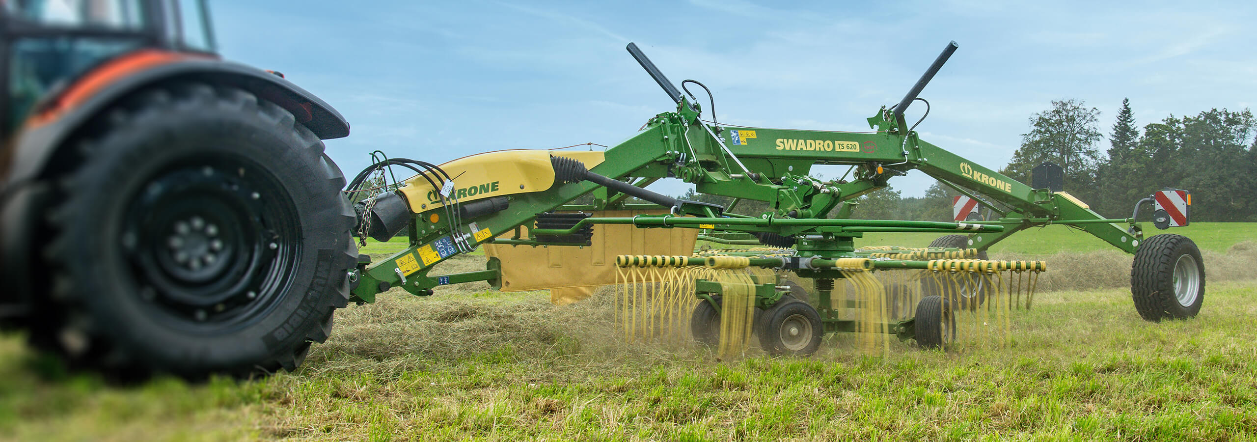 Swadro Twin Rotor Side Delivery Rakes | AHS Group