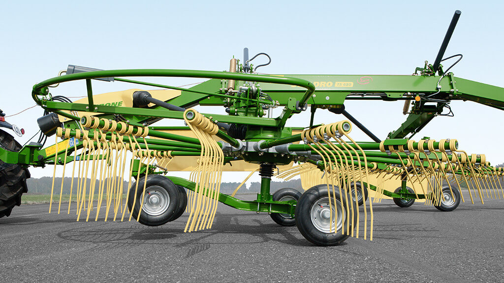 Swadro Twin Rotor Side Delivery Rakes | AHS Group